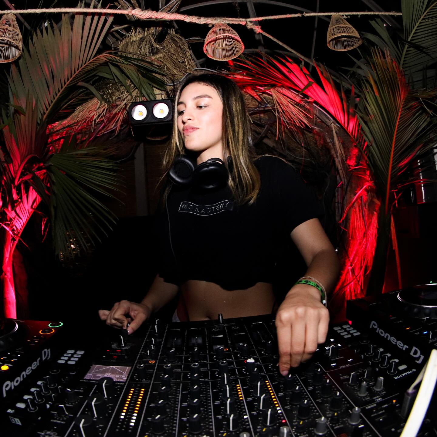 Tikipal - MalaFlor Bar - bogota